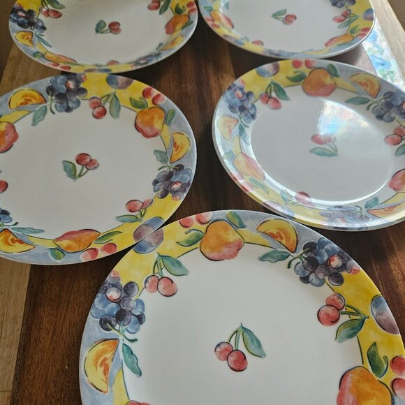 Corelle | Dining | Set Of 5 Fruit Basketsaladdessertbread Plates Fruit ...
